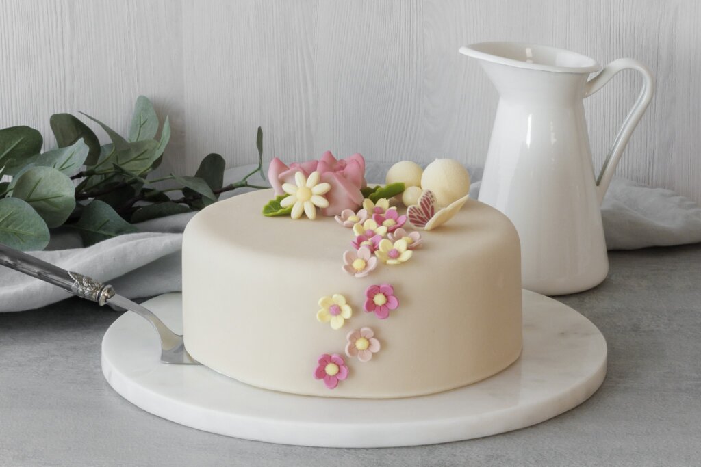 Kakepynt for enhver anledning | Idun Industri AS